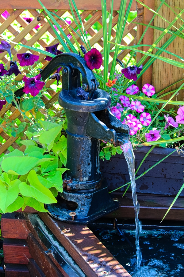 DIY Garden Waterfalls : Rock Fountain, Small - DIY Yard - blessmyweeds.com